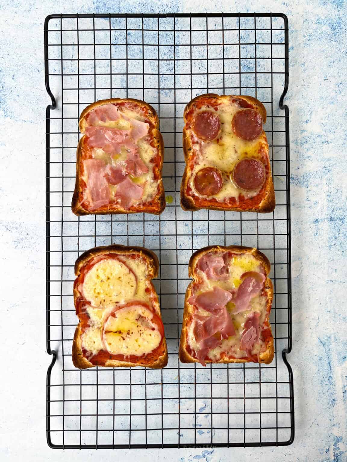 5-Minute Pizza Toast – A Is For Apple AU